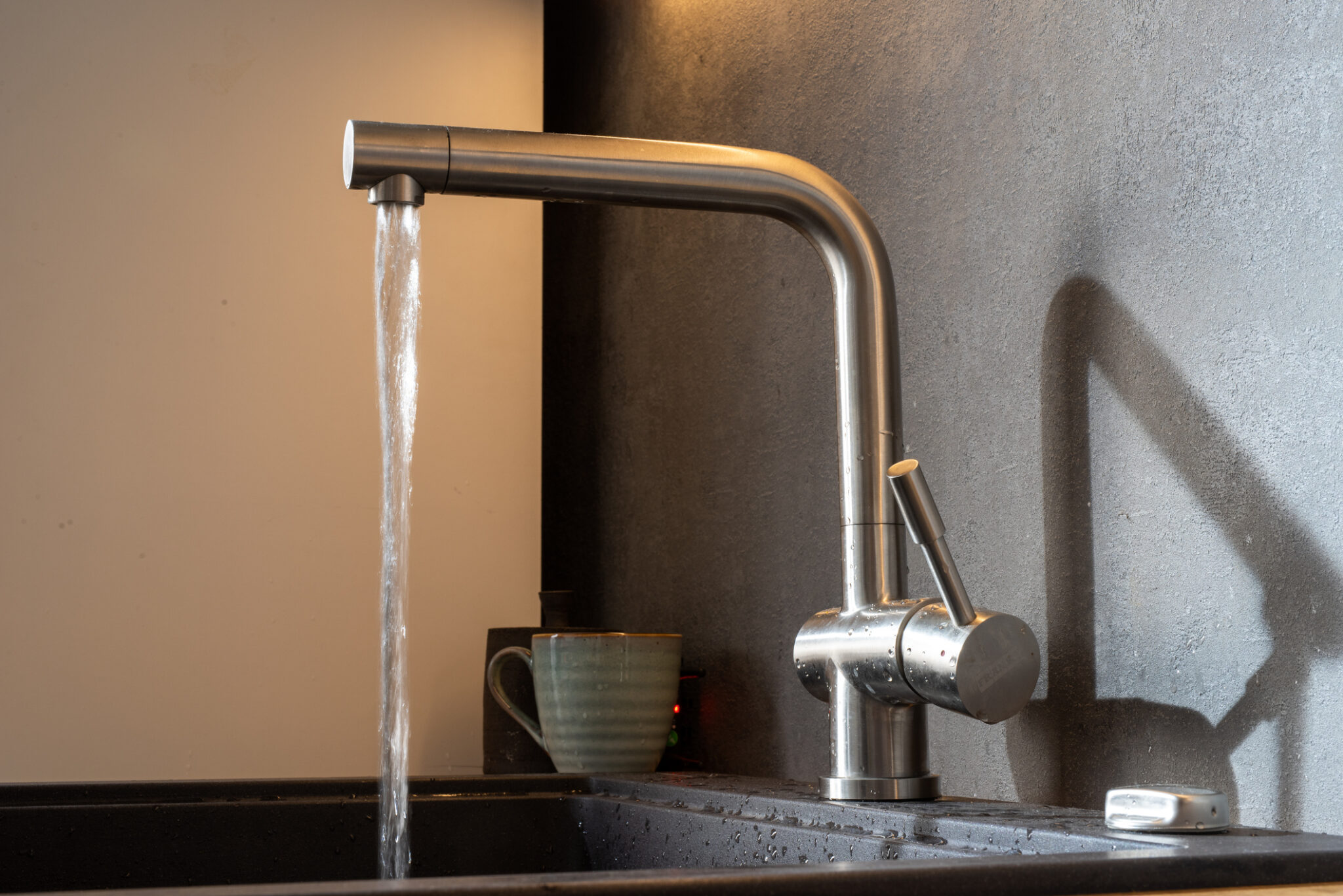 Is Your Faucet Trying to Tell You Something? Early Warning Signs You ...